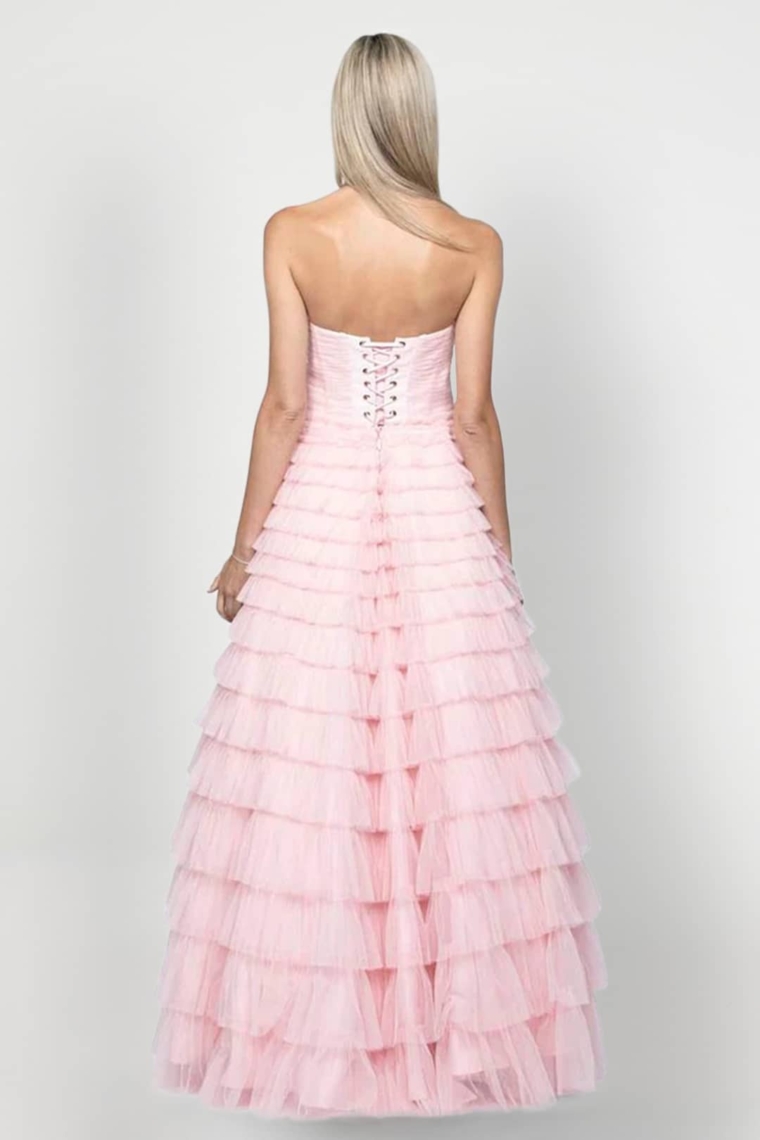 Exclusive Elegant Gowns & Dress Rentals